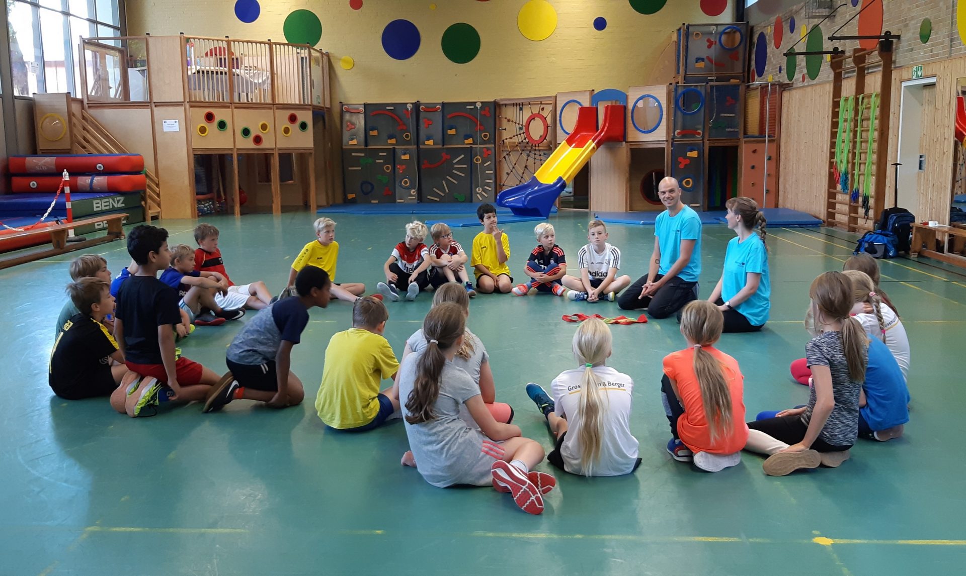 GRUNDSCHULE – AM HEIDBERG